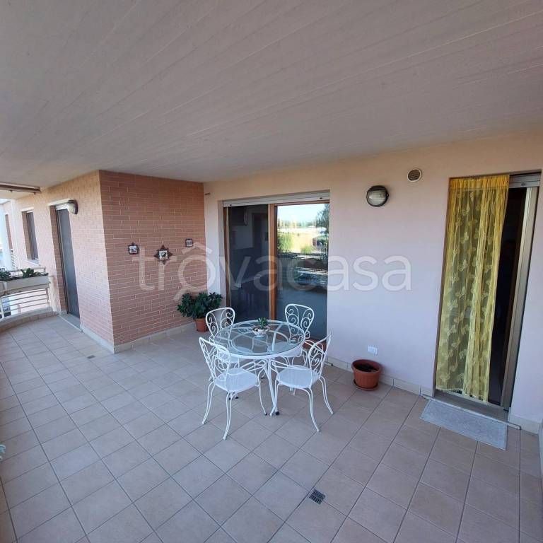 Appartamento in in vendita da privato ad Aprilia via Carroceto, 154h