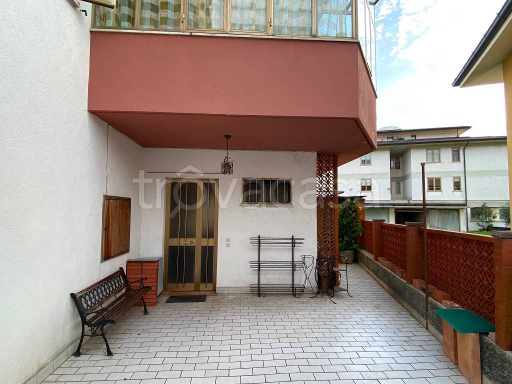 Appartamento in vendita a Nimis via Giuseppe Parini