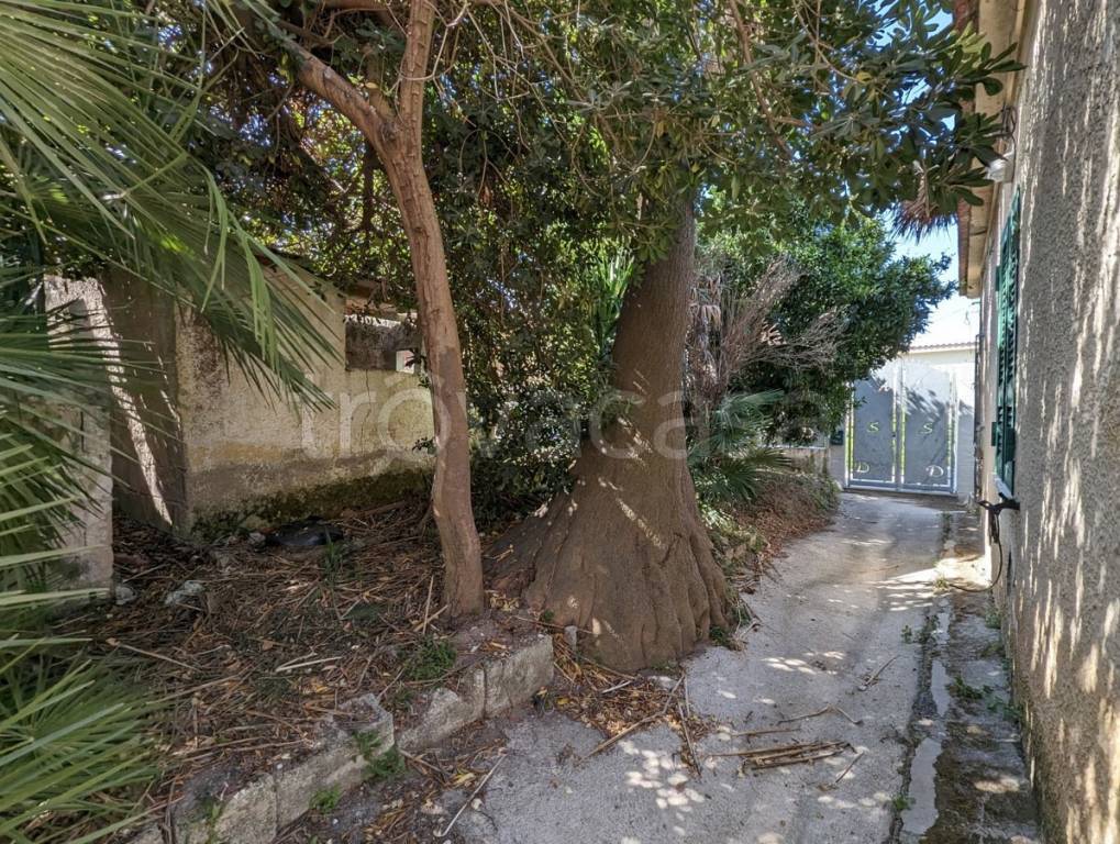 Casa Indipendente in vendita a Monte di Procida via Panoramica, 00