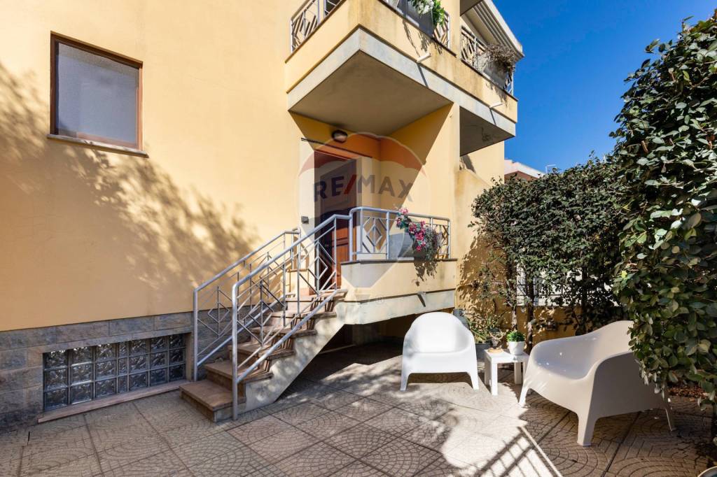 Villa a Schiera in vendita a Elmas via Nuoro, 7