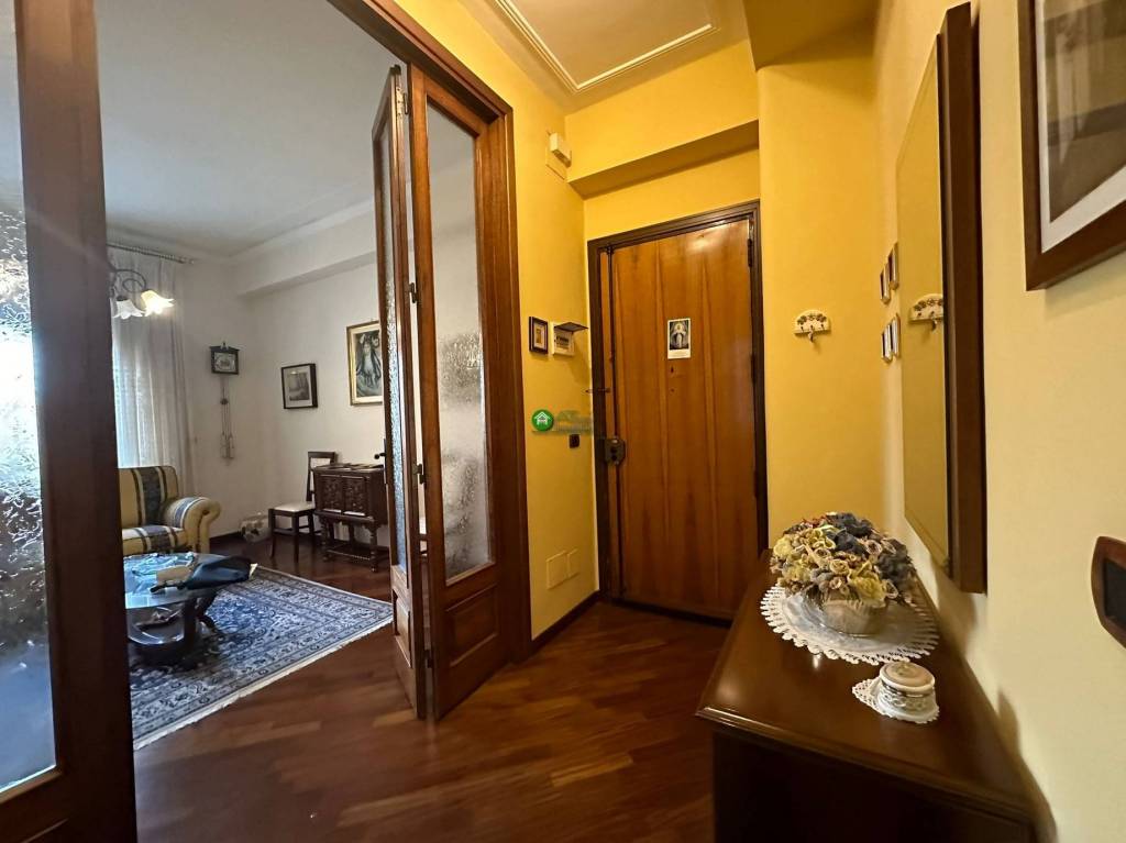 Appartamento in vendita a Catania via Canfora