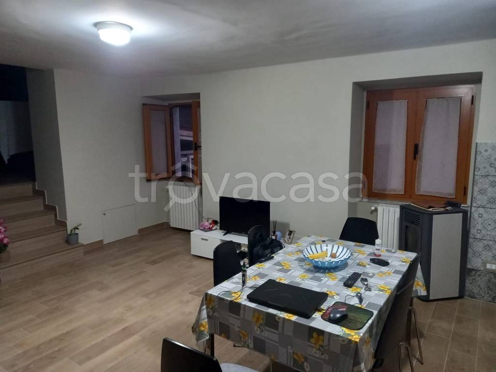 Appartamento in in vendita da privato a Baselice via Borgo Oliveto, 35