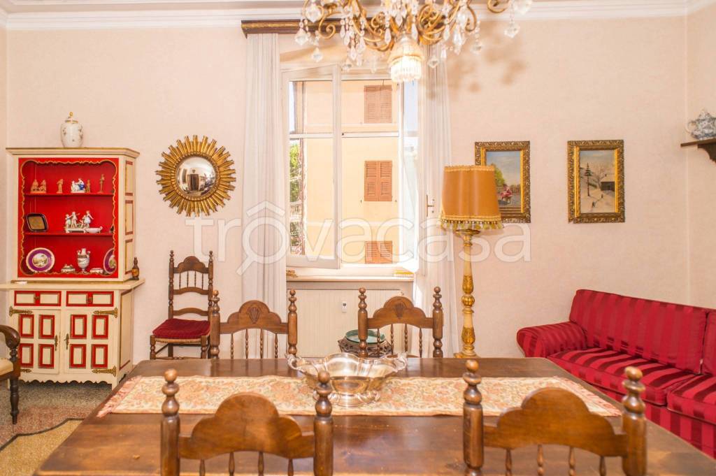 Appartamento in vendita a Genova piazza Palermo