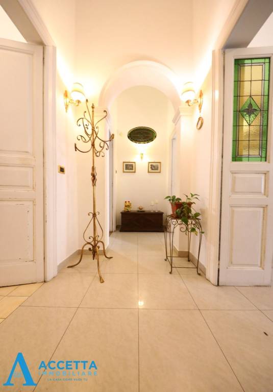 Appartamento in vendita a Taranto corso Umberto I, 104