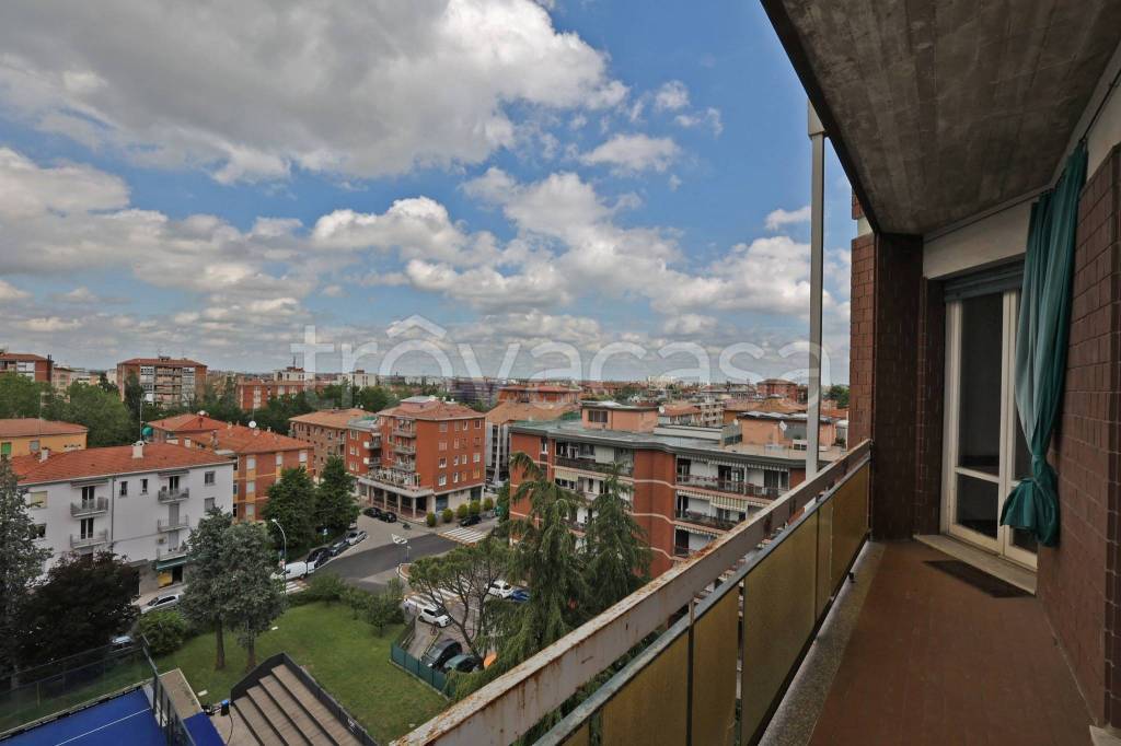 Appartamento in vendita a Bologna via Don Luigi Sturzo