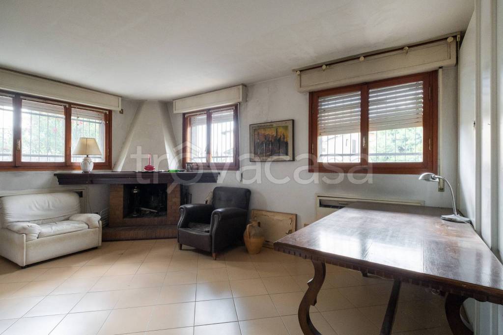 Appartamento in vendita a Bologna via La Castiglia, 17