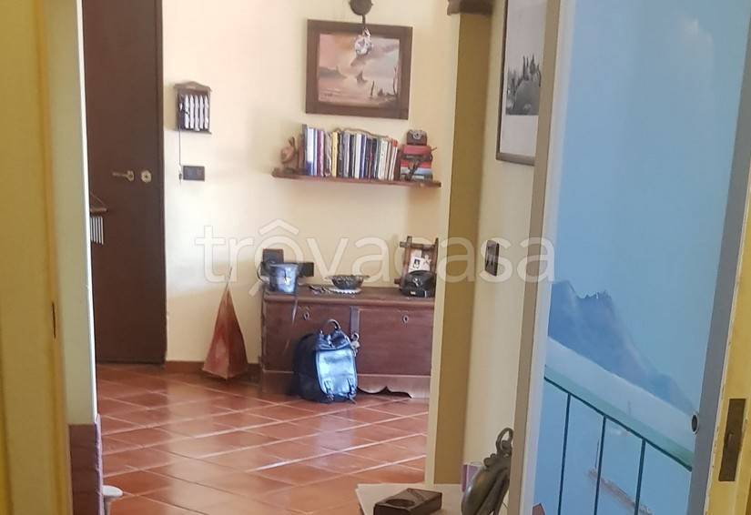Appartamento all'asta a Giugliano in Campania via Fratelli Bandiera