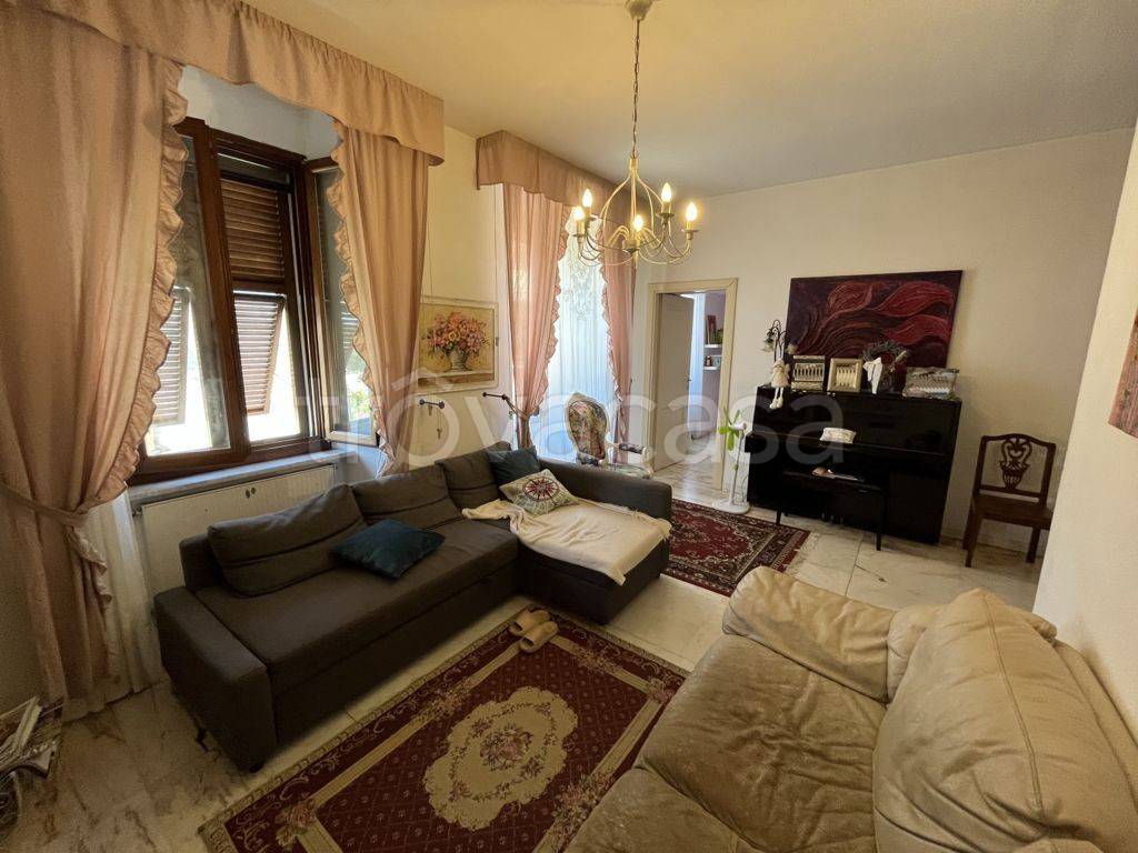 Appartamento in vendita a Massa via San Francesco d'Assisi