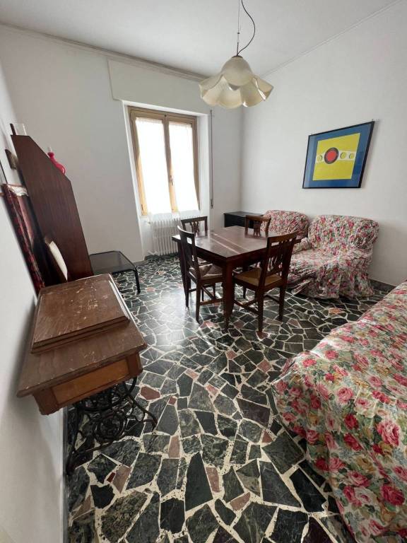 Appartamento in vendita a Bucine