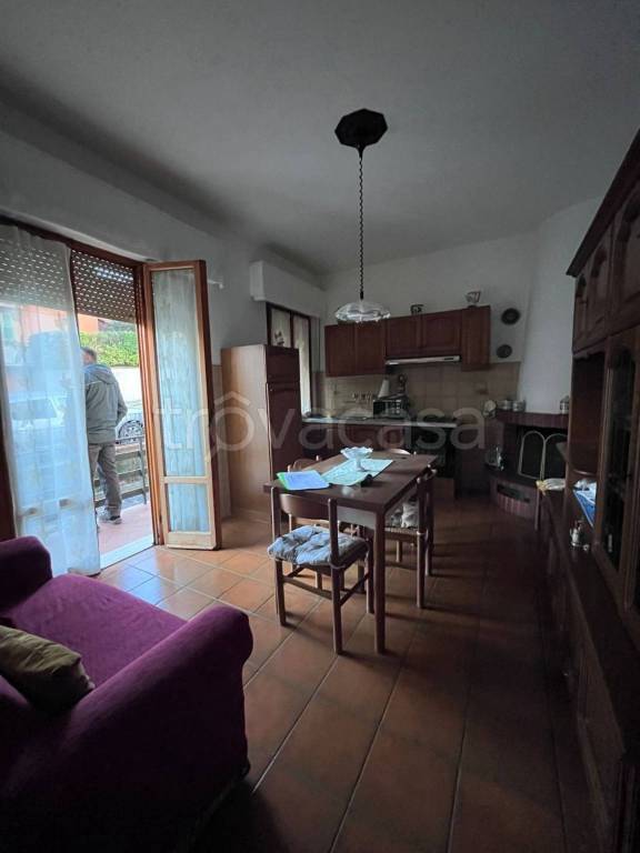 Appartamento in vendita a Bucine strada provinciale