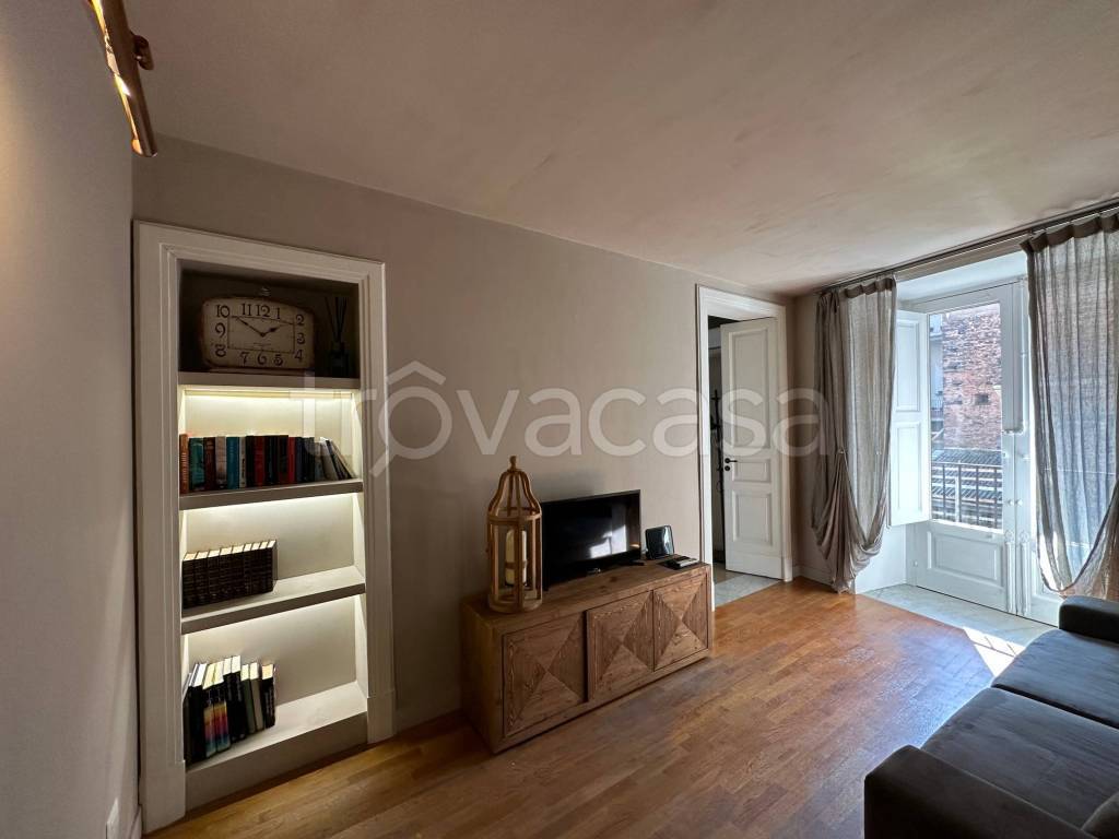 Appartamento in vendita a Catania via Giuseppe De Felice, 14