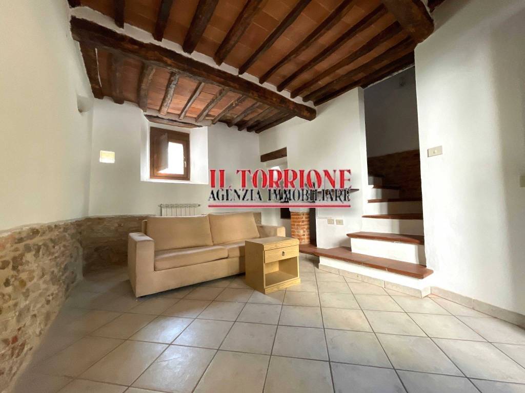 Casa Indipendente in vendita a Buggiano piazza Mercato dei Foraggi