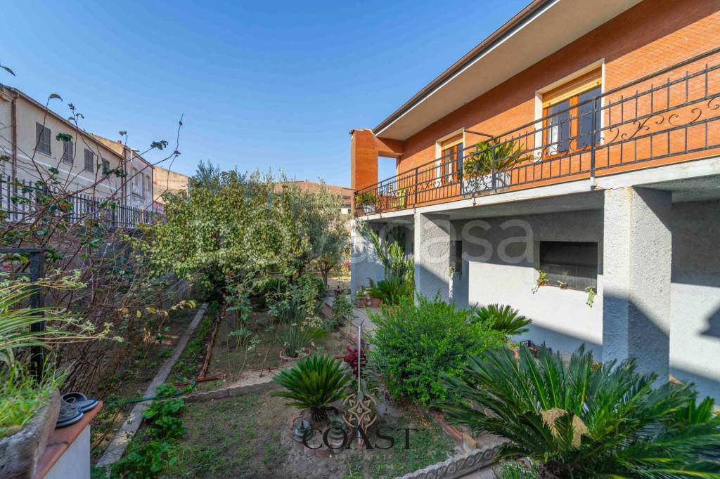 Villa in vendita a Oschiri via Sardegna