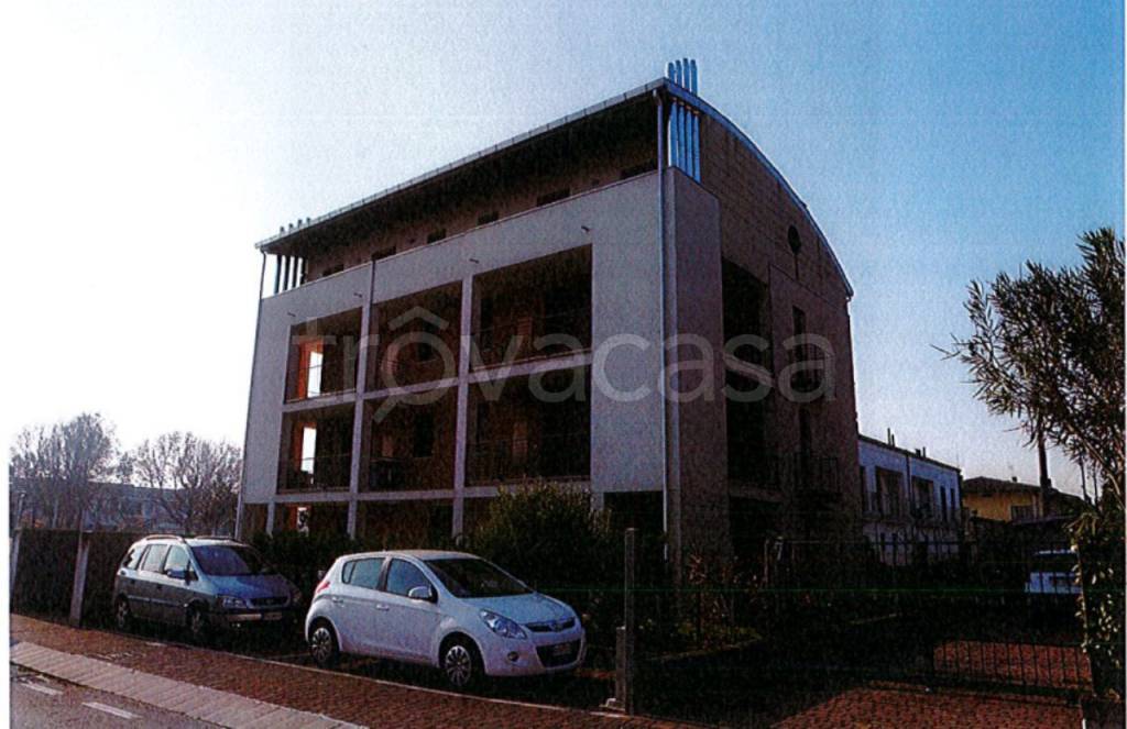 Appartamento all'asta a Campolongo Maggiore via Giuseppe Verdi