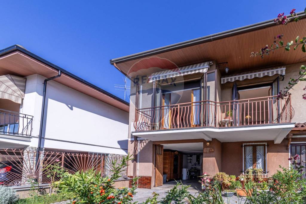 Casa Indipendente in vendita a Gattinara corso Garibaldi, 254