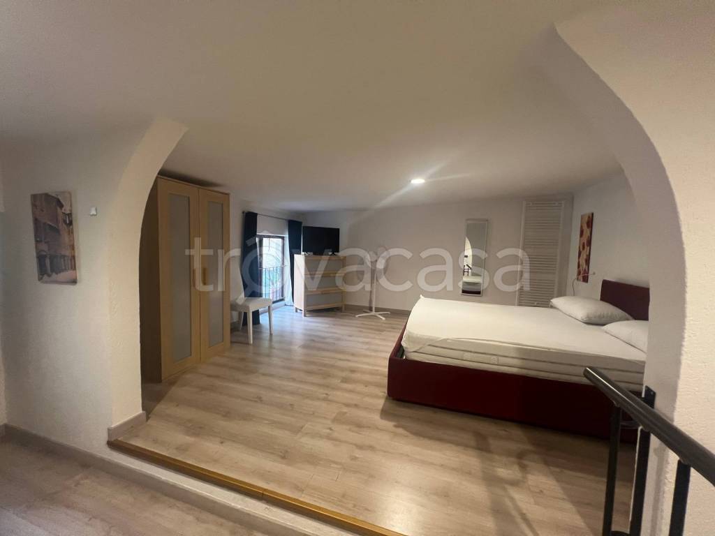 Appartamento in vendita a Bologna via Alfonso Torreggiani