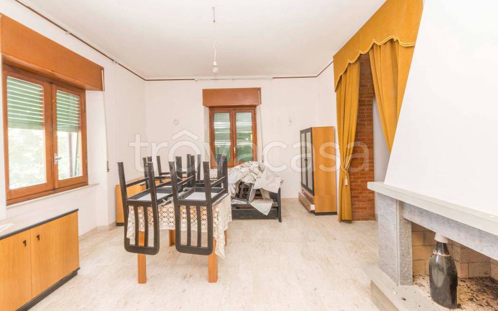 Villa in in vendita da privato a Sant'Egidio alla Vibrata viale Marche, 94