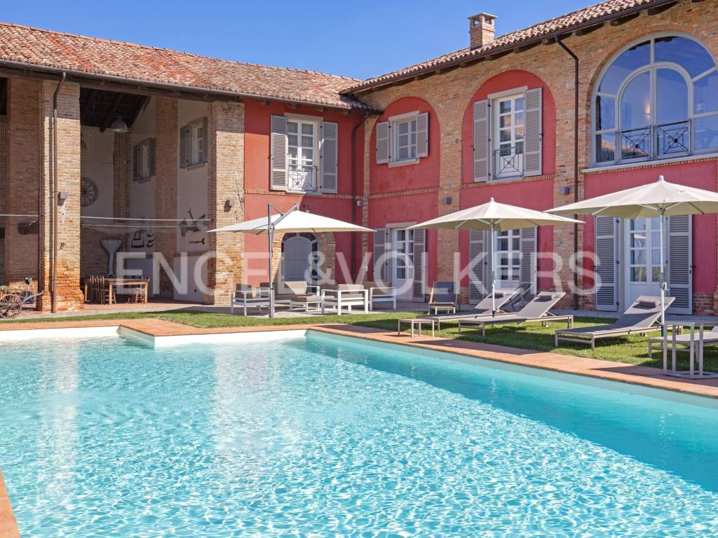 Villa in vendita a Tonco via Vincenzo Monti, 32