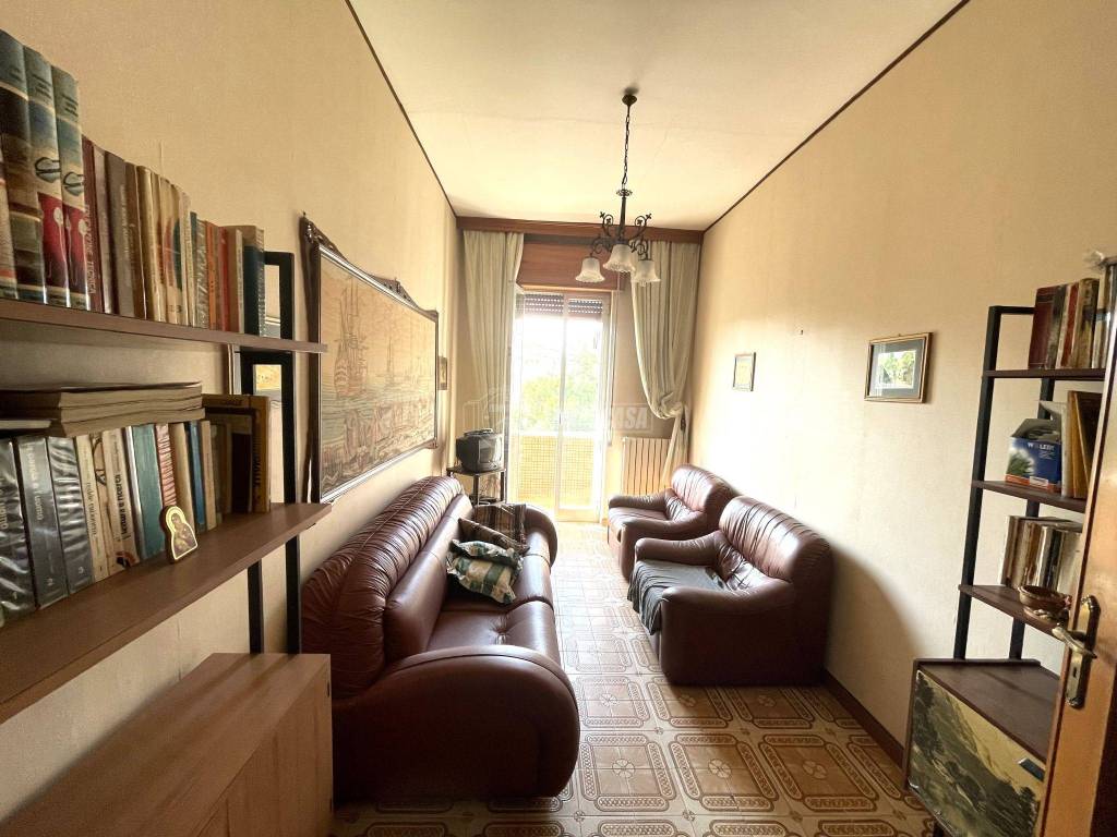 Appartamento in vendita a Foggia via Pellegrino Graziani