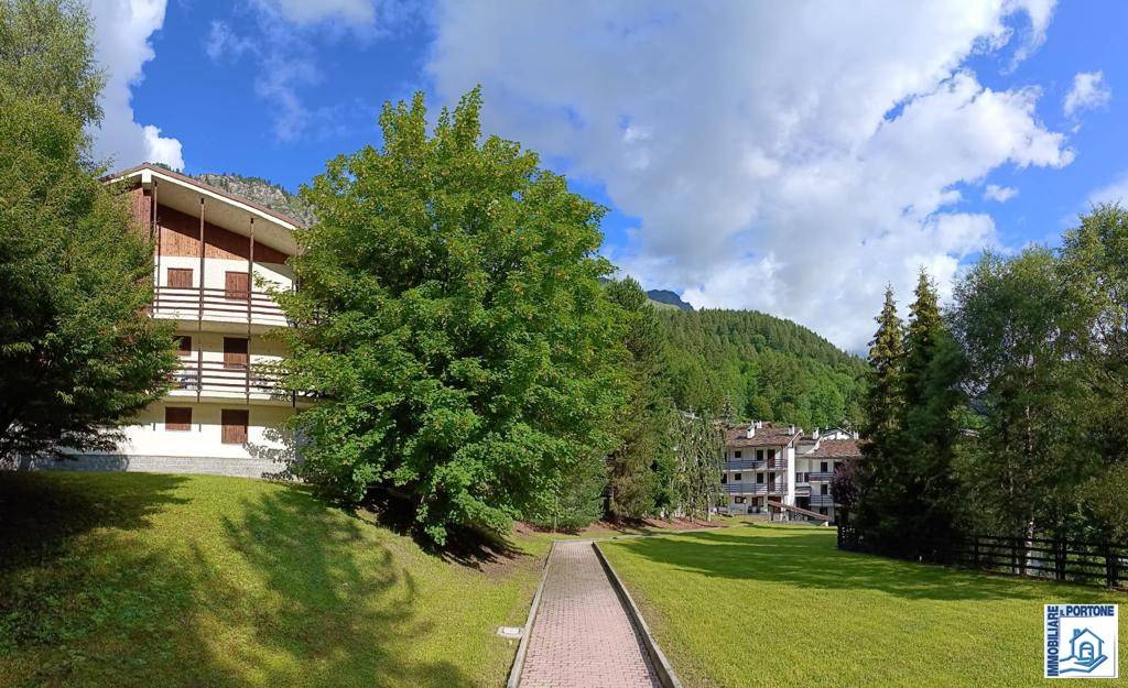 Appartamento in vendita a Valtournenche frazione Crepin, 8