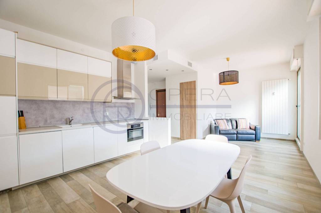 Appartamento in vendita a Trieste via Valdirivo, 24