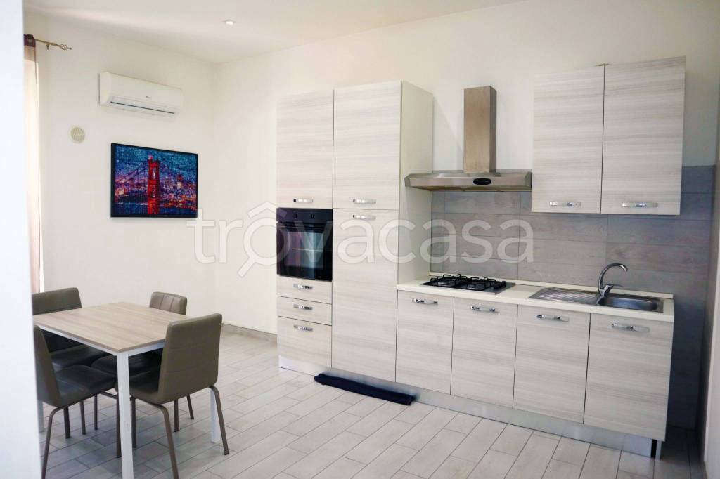 Appartamento in vendita a Bari via Francesco Petrelli, 9