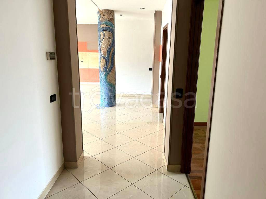 Appartamento in vendita a Vercelli corso Amedeo De Rege, 91