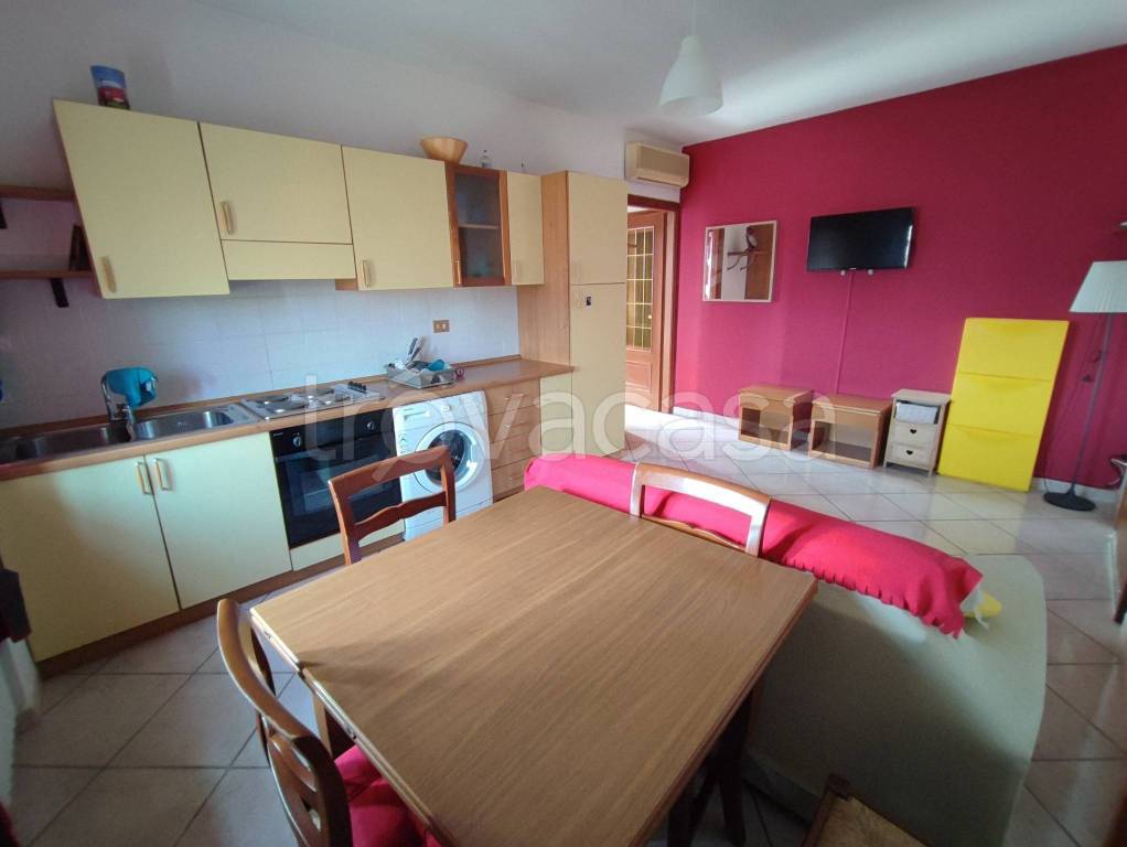 Appartamento in vendita a Caselle Torinese via Gian Lorenzo Bernini, 6