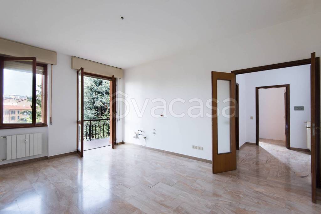 Appartamento in vendita a Bergamo via Ingegner Luigi Magrini, 9