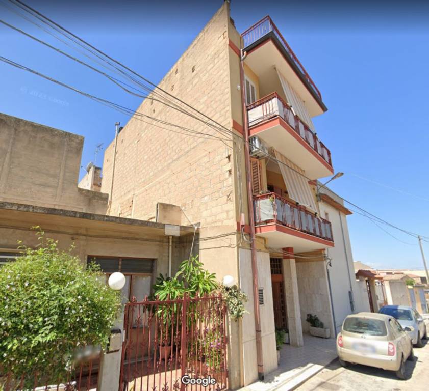 Appartamento all'asta a Vittoria via Longo