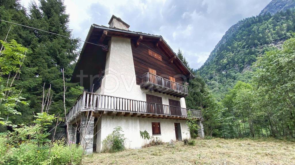 Villa in vendita ad Alagna Valsesia