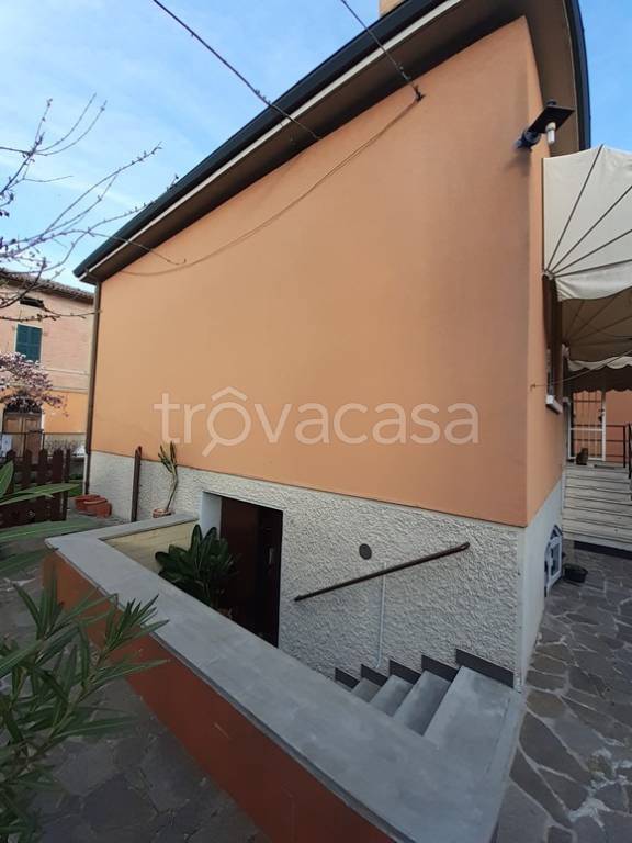 Villa in vendita ad Argenta via Antonio Gramsci