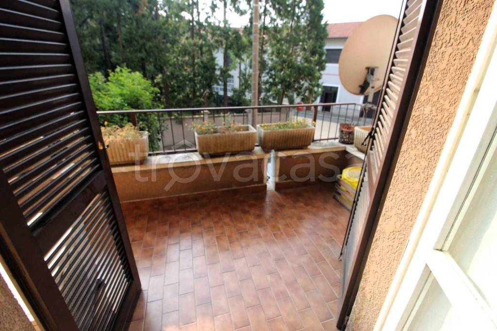 Appartamento in vendita ad Abbiategrasso via Trento, 40