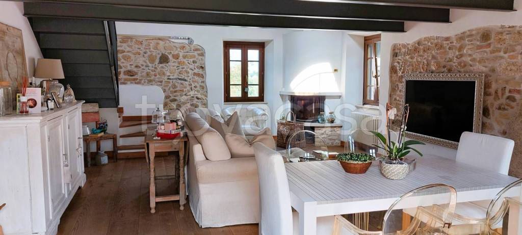 Villa a Schiera in vendita ad Ascoli Piceno via dell'aspo