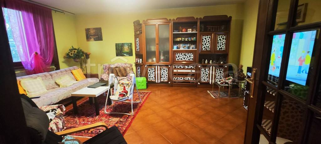 Villa in vendita a Carpaneto Piacentino via Fratelli Cervi