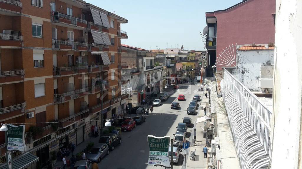 Appartamento in vendita ad Acerra corso Vittorio Emanuele ii, 37