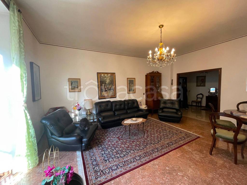 Appartamento in vendita a Bergamo