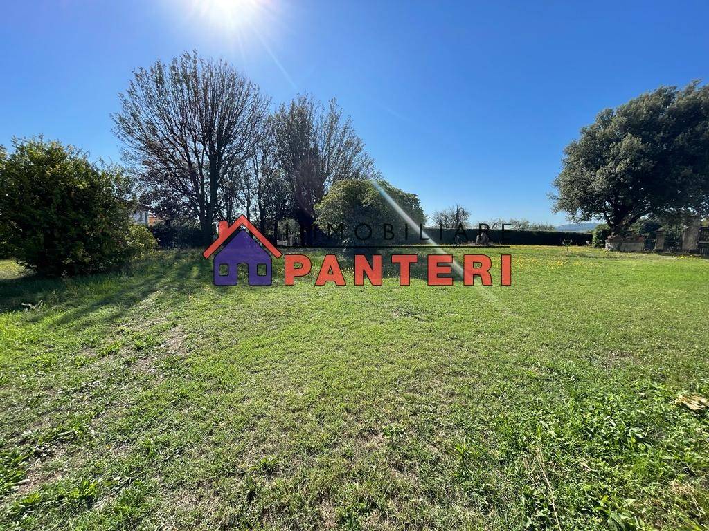 Appartamento in vendita a Pescia via del Paradiso, 26