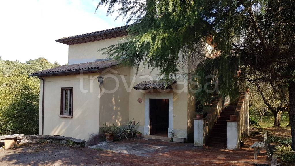 Casale in vendita a Frosinone