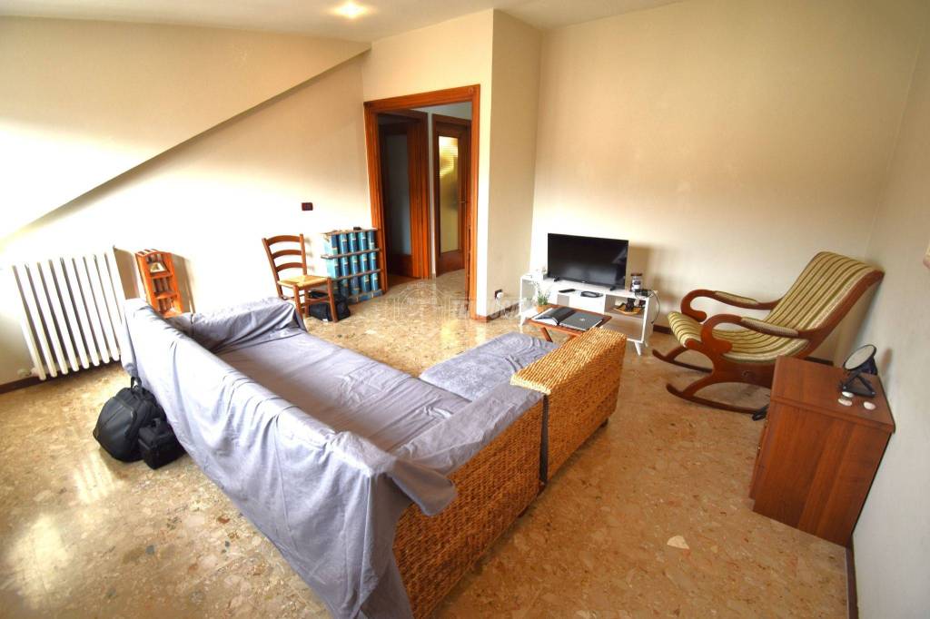 Appartamento in vendita a Borgo San Dalmazzo via Professor Oliva