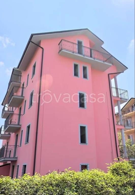 Intero Stabile in in vendita da privato a Voghera via Don Lorenzo Milani, 10