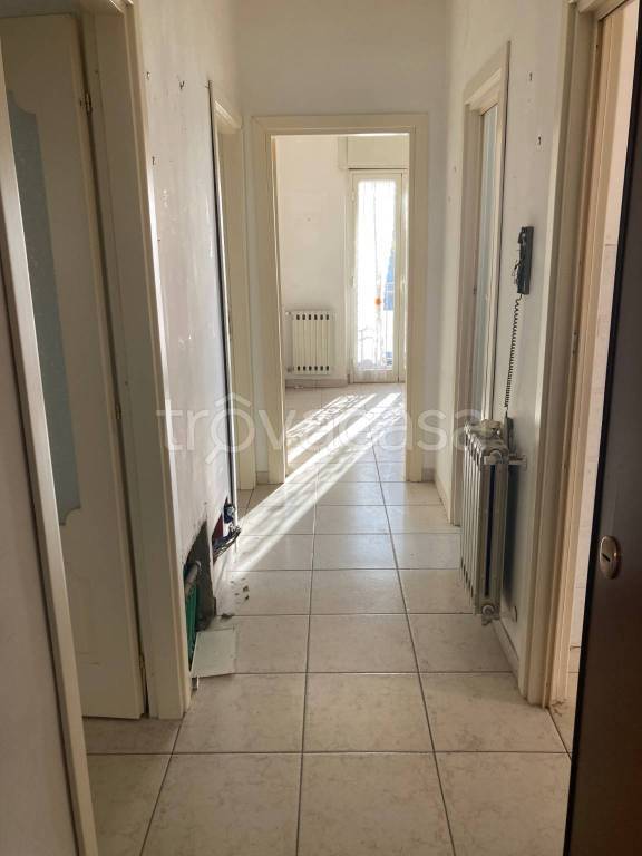 Appartamento in in vendita da privato a Piazza Armerina piazza Boris Giuliano, 22