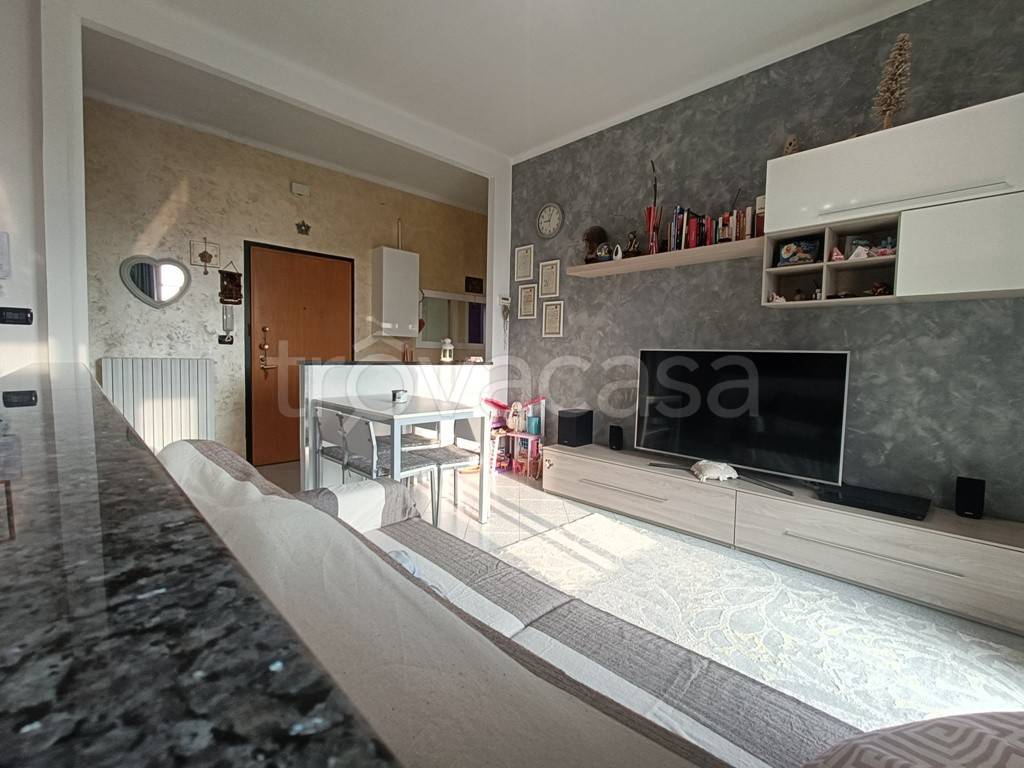 Appartamento in vendita a Bologna via Genuzio Bentini, 26