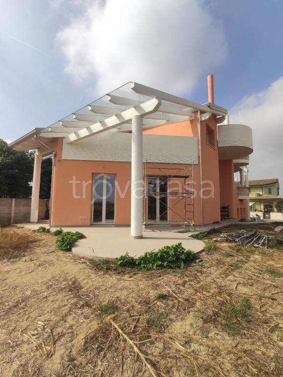 Villa in in vendita da privato a Bagnacavallo via 11 Dicembre 1944