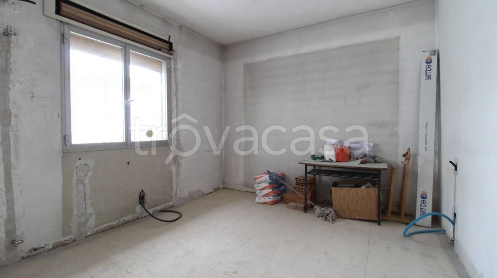 Appartamento in vendita a Bologna via Benvenuto Cellini