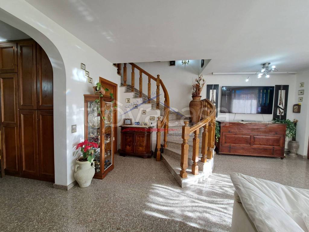 Appartamento in vendita ad Arezzo via Tortaia