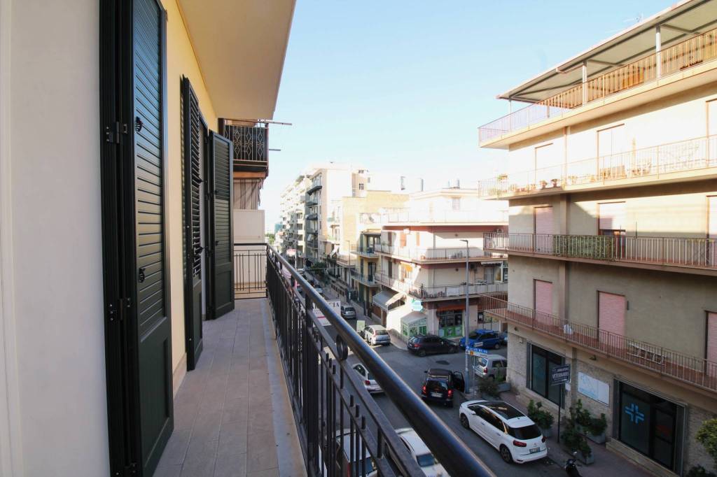 Appartamento in vendita a Bagheria via Città di Palermo, 105