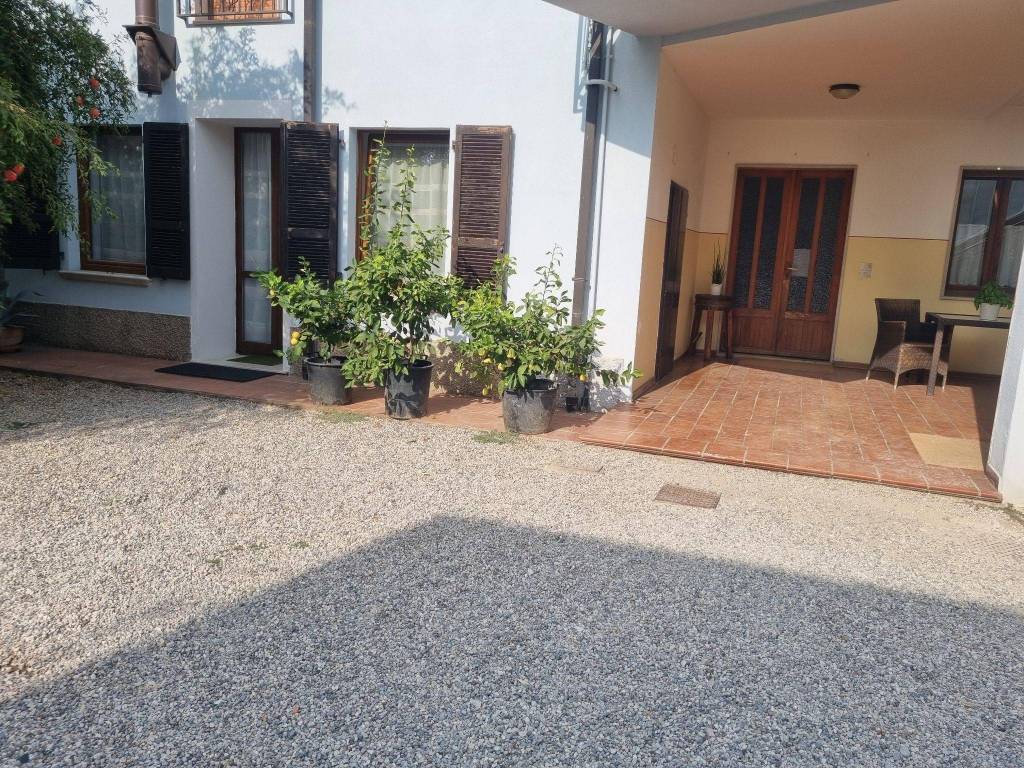 Appartamento in in vendita da privato a Lonato del Garda via Regia Antica, 32