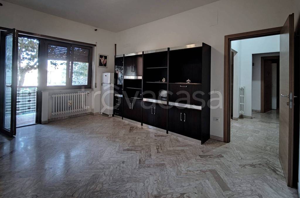 Appartamento in vendita a Montesilvano via Emilia, 6