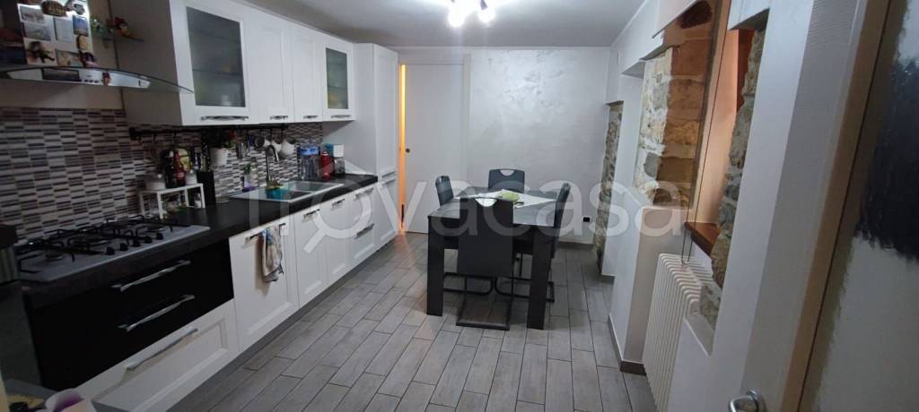 Casa Indipendente in in vendita da privato a Frosolone largo Vittoria, 8